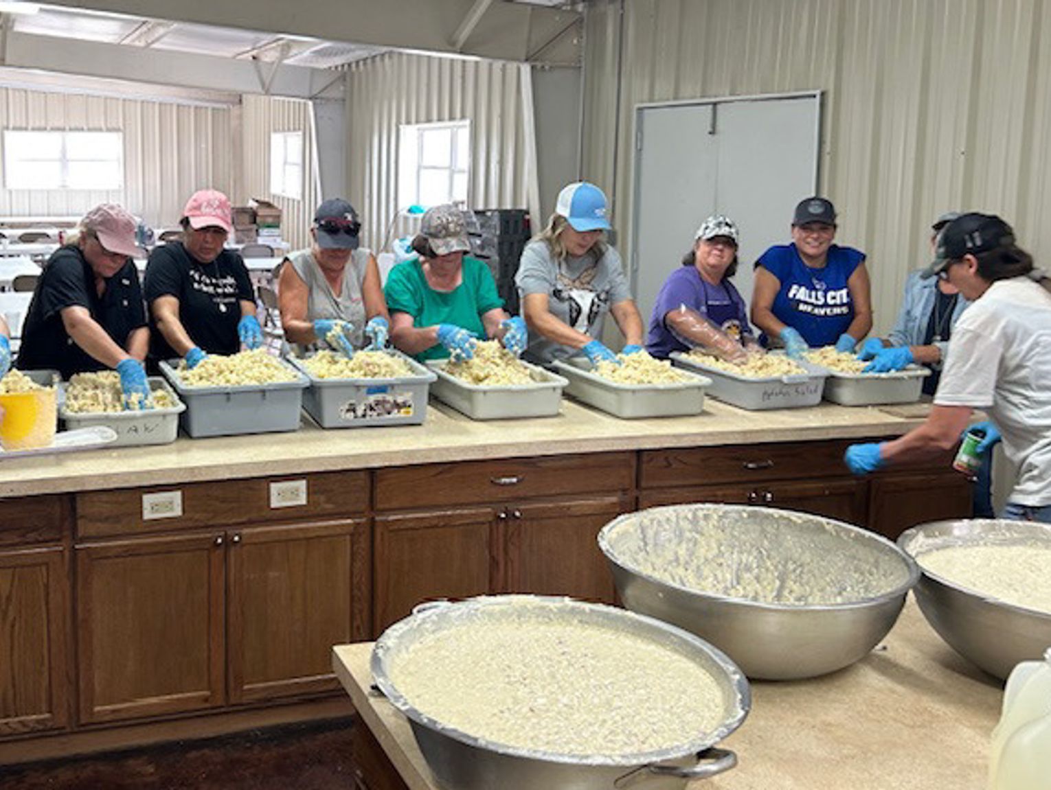 Generations gather for Holy Cross Church Feast