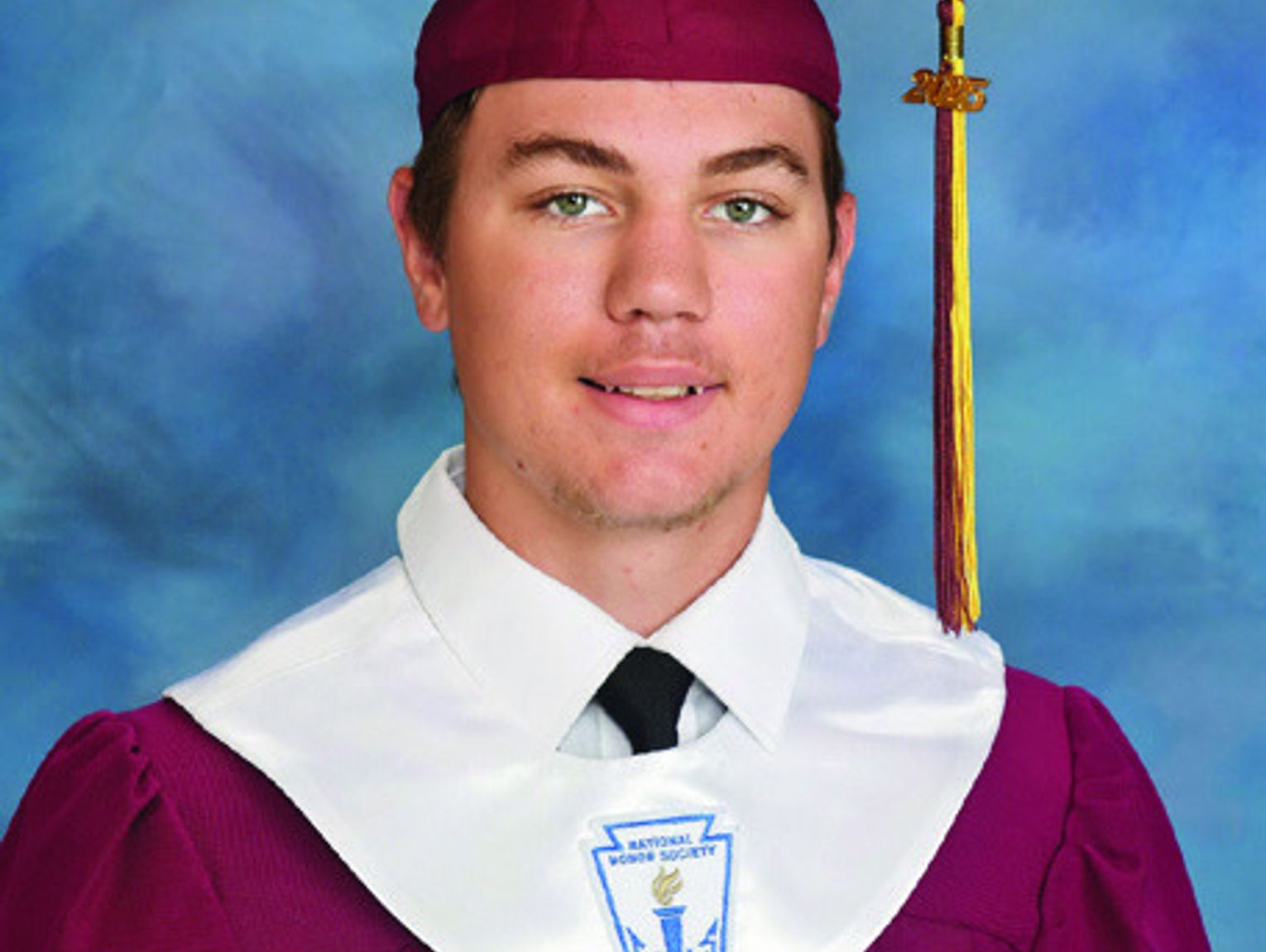 Nordheim valedictorian, salutatorian plan careers in agriculture