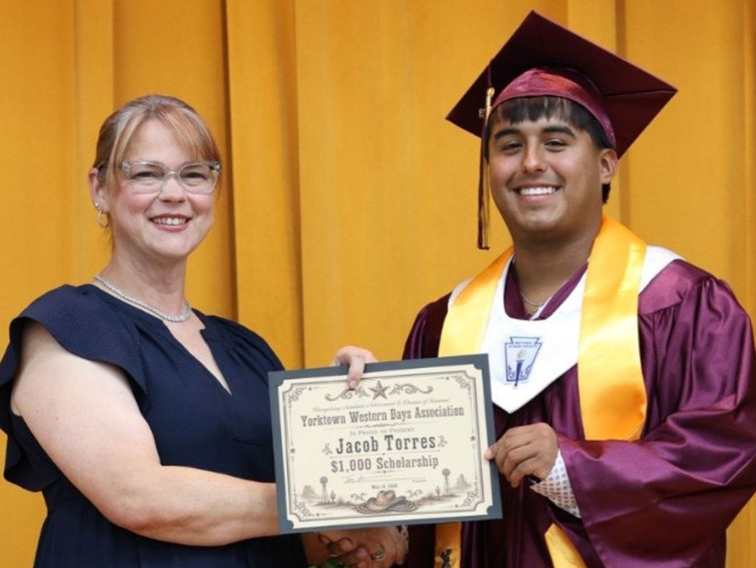 Western Days group awards scholarship to NISD graduate